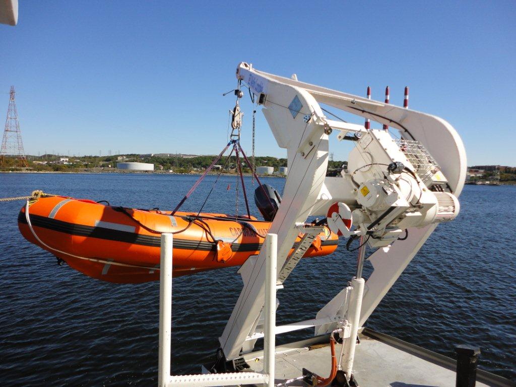 Fairbanks Morse Defense Wins IDC Contract for Welin Lambie Davit ...